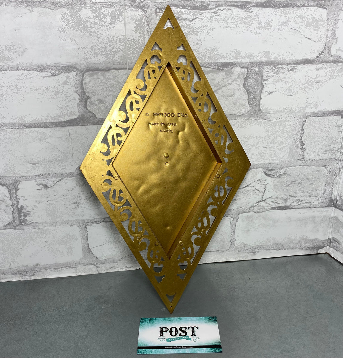 Flower Gold Plastic Wall Hanging – Post Furnishings